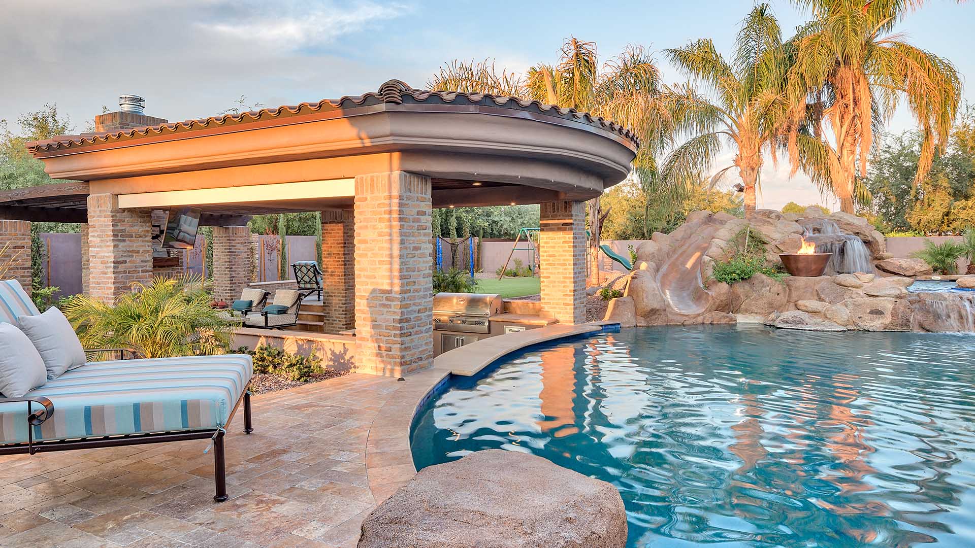 UNIQUE Shade Structures To Add Comfort To Your Phoenix Backyard ...