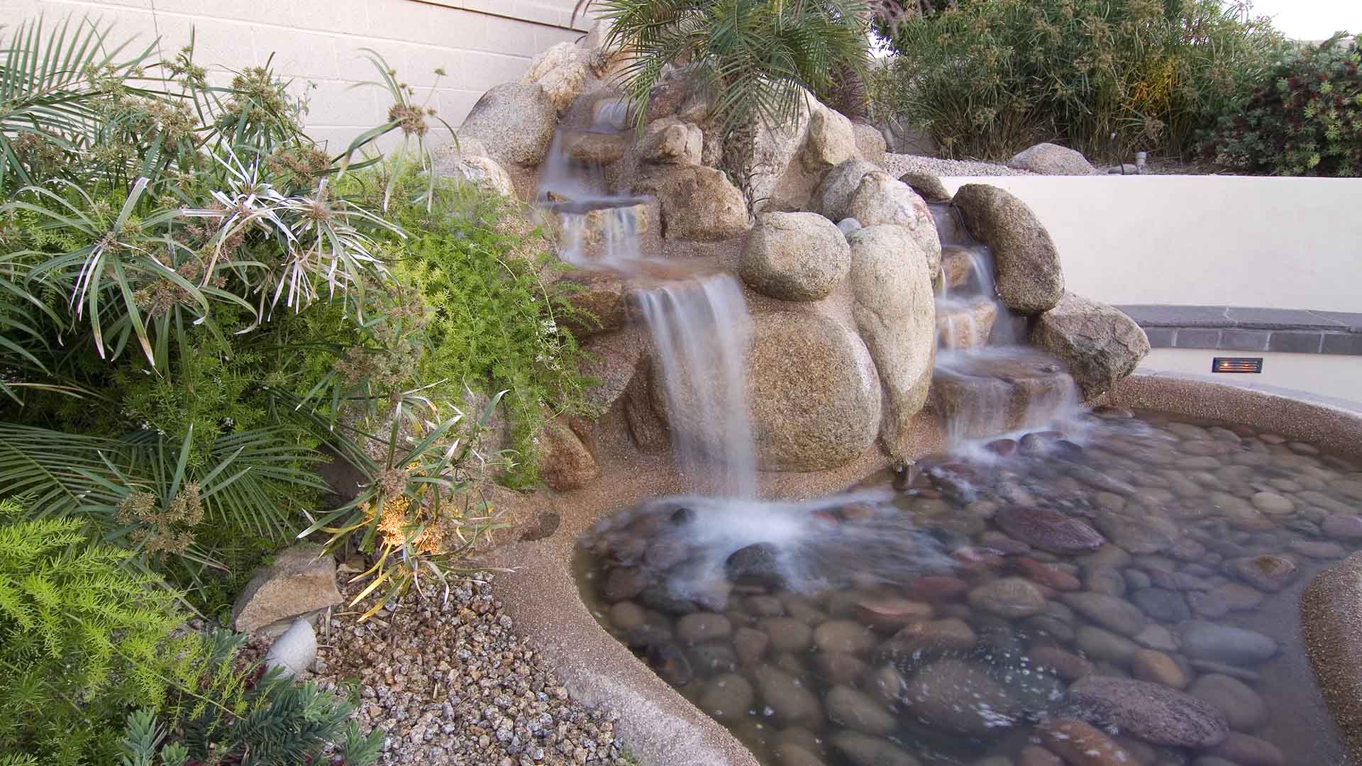 Adding A Water Feature To Your UNIQUE Desert Oasis - Unique Companies